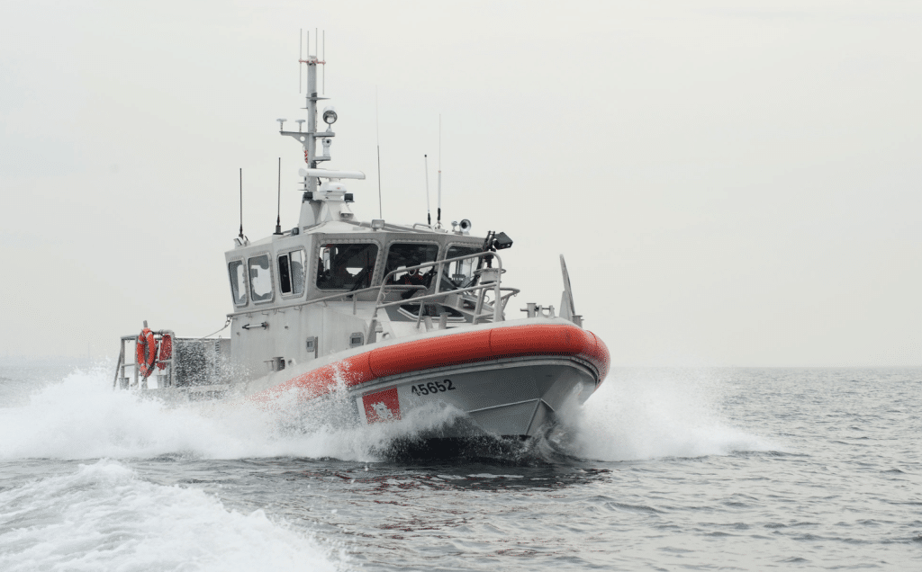 2 presumed dead after Gulfport plane crashes in Lake Pontchartrain ...