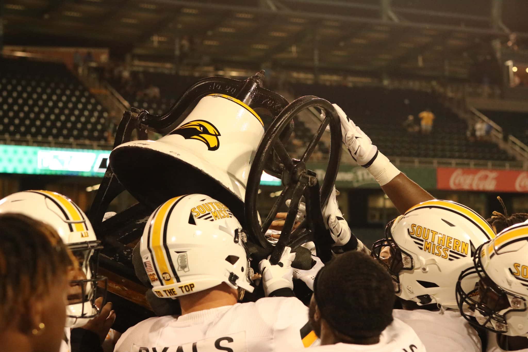 Golden Eagles surf the Green Wave to win Battle for the Bell 27-24 ...