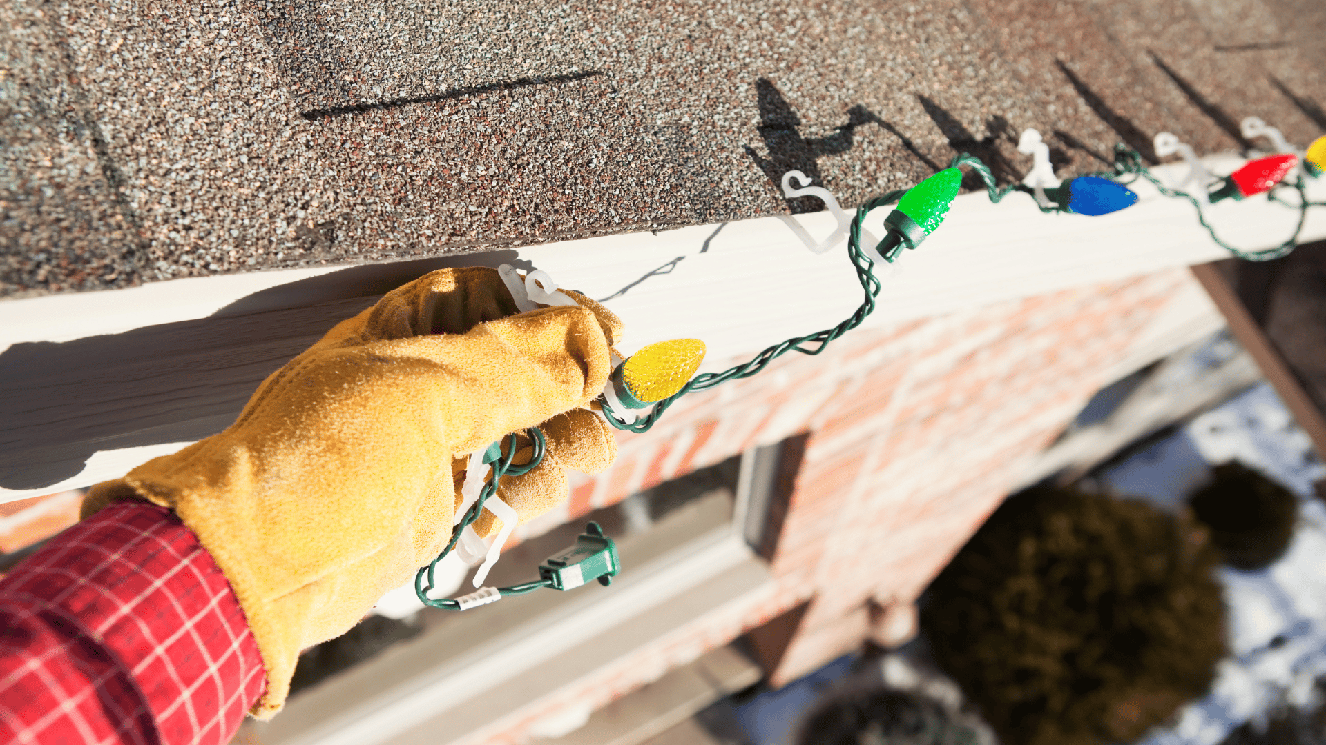 Entergy releases safety tips for decorating homes for the holiday ...