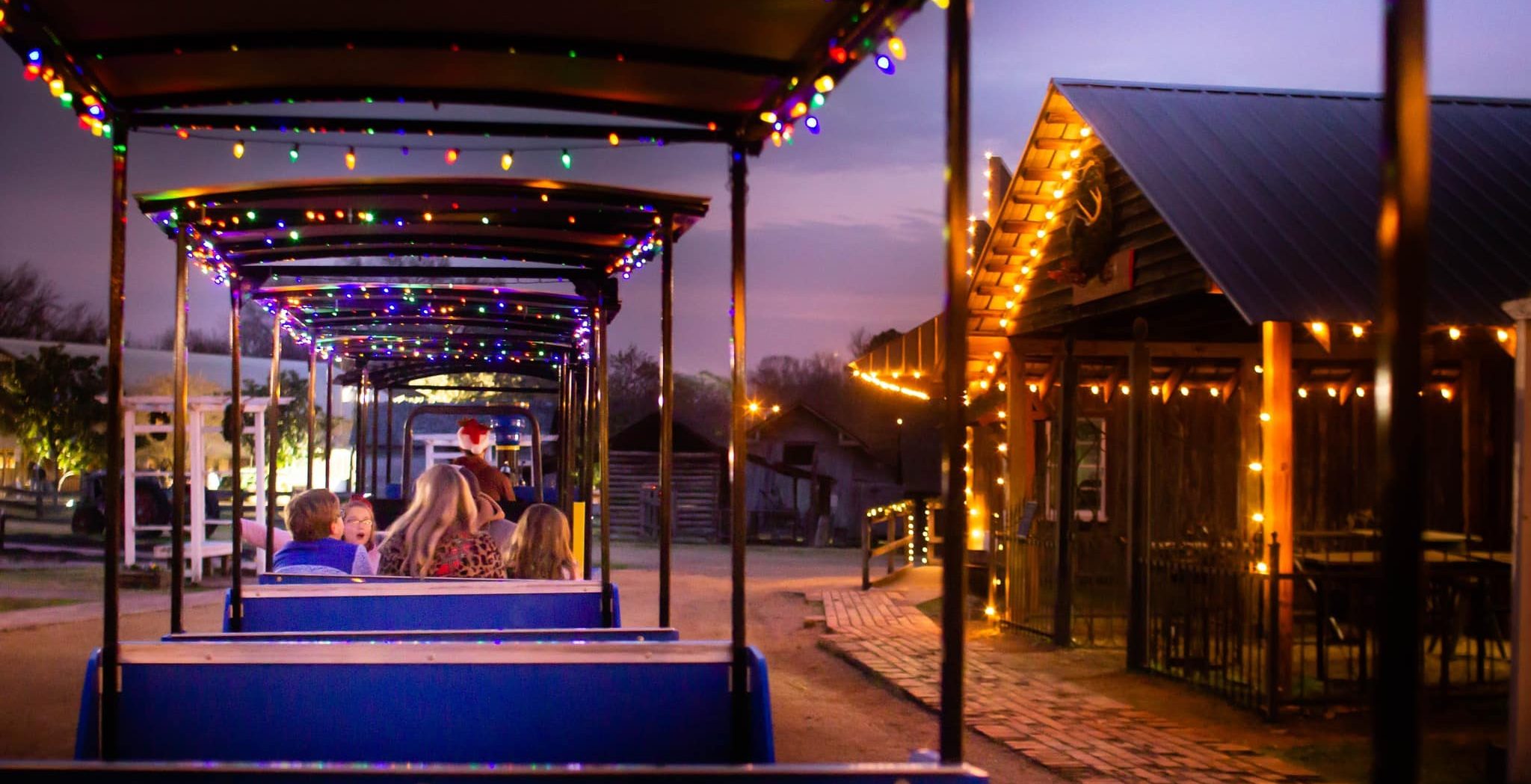 'Homestead for the Holidays' returns to Mississippi Agriculture Museum ...