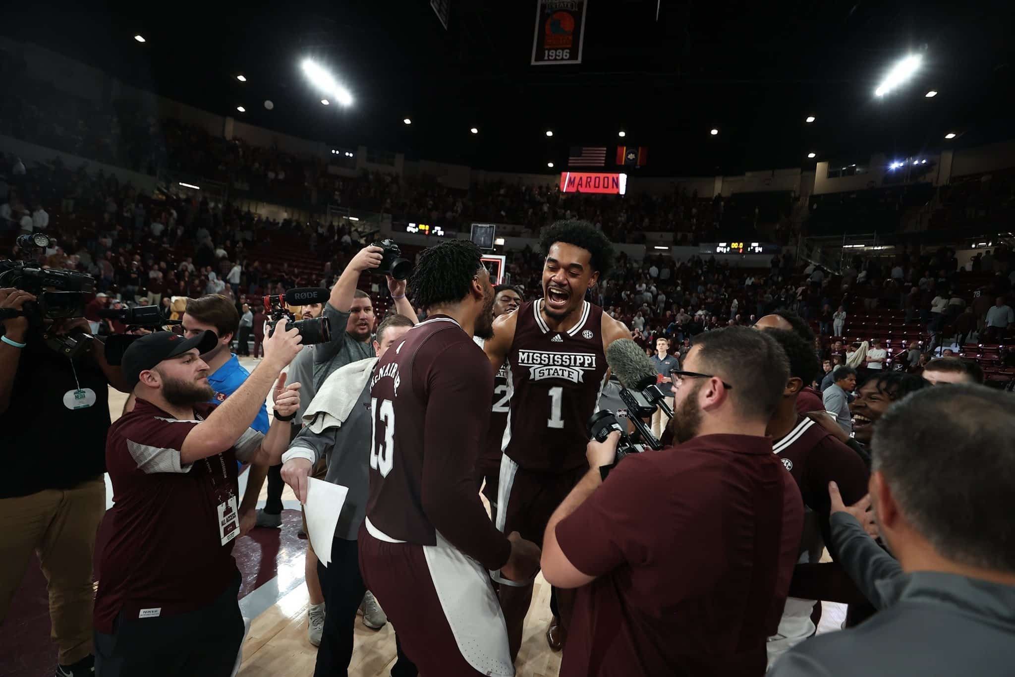 Mississippi State shows its toughness, takes down Ole Miss 64-54 ...