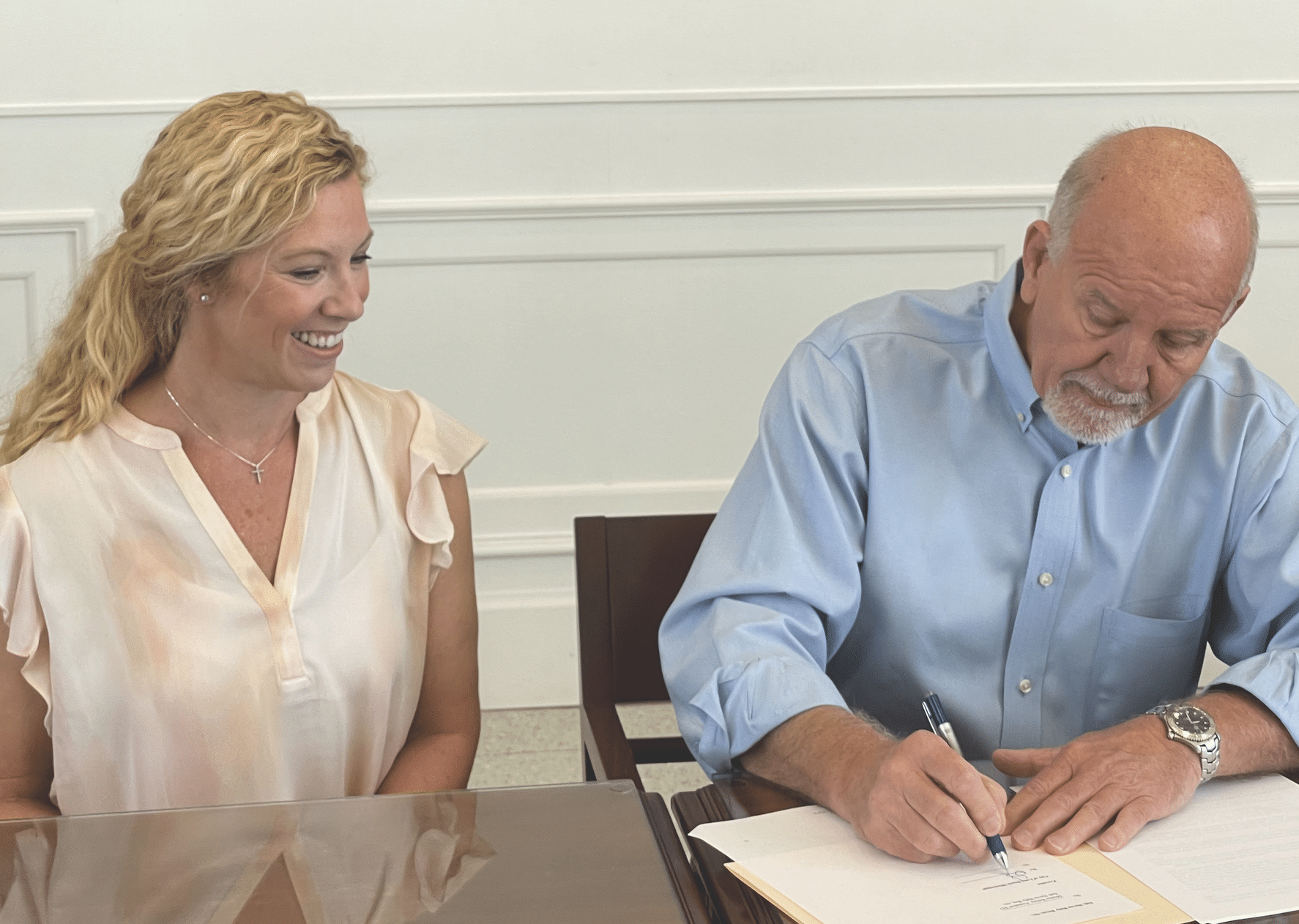 Long Beach approves contract for state's first Safe Haven Baby Box ...
