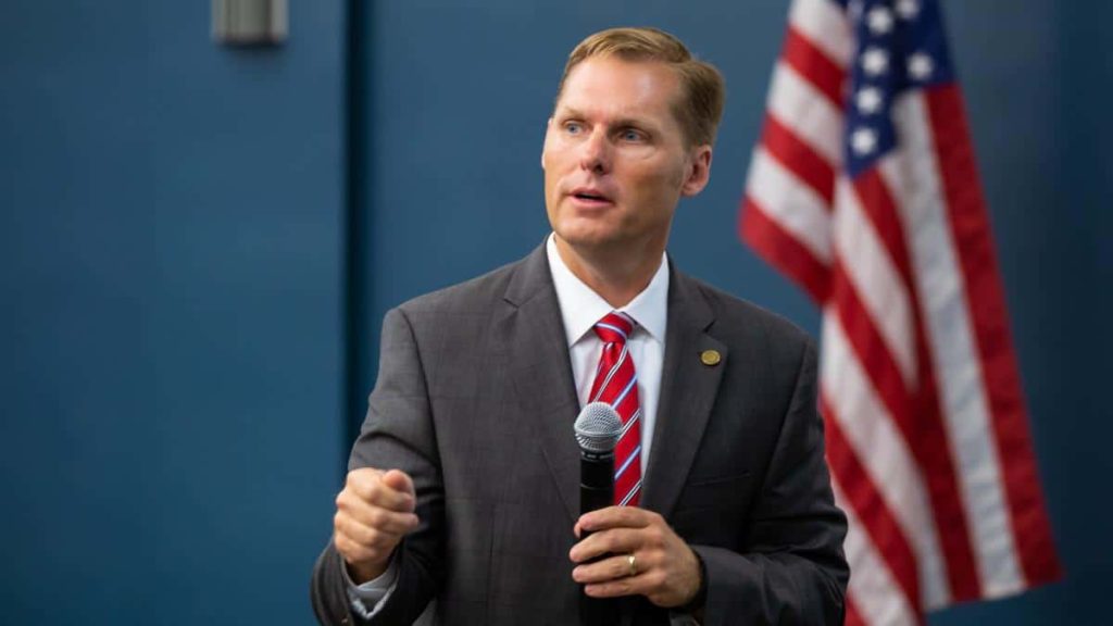 Mississippi congressional candidates piling up as filing period opens ...