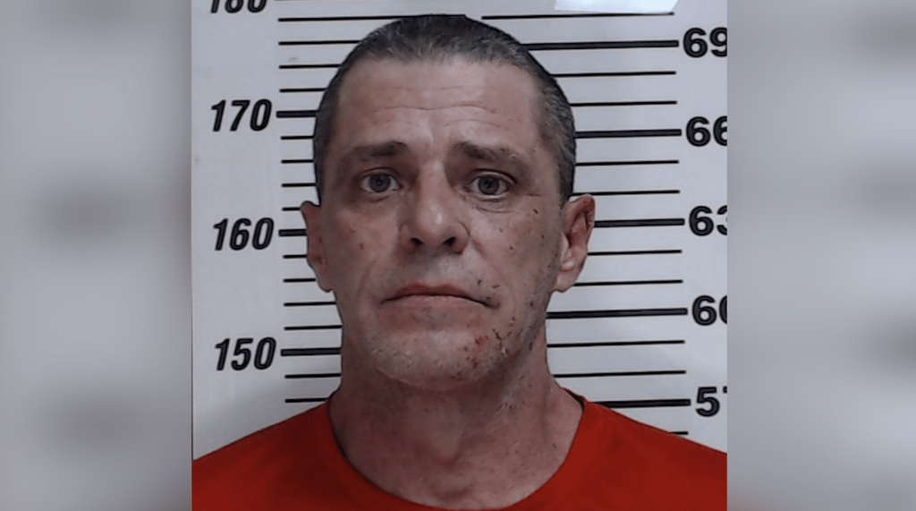 Man arrested for fleeing wreck that left 7 injured in Gulfport ...