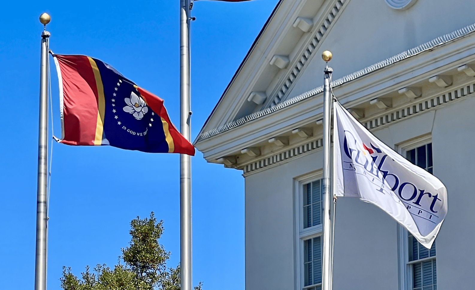 Gulfport mayor announces commission in charge of creating new city flag ...