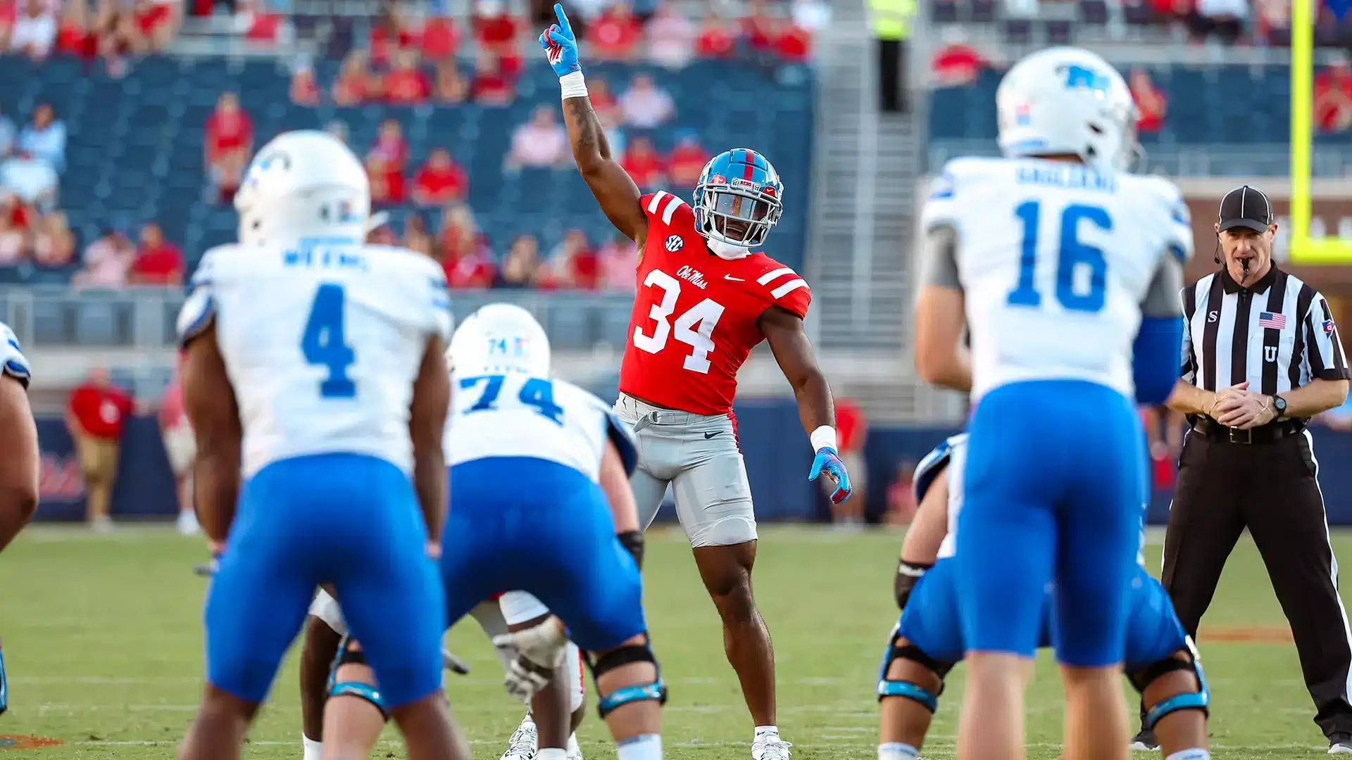 Ole Miss linebacker Tyler Banks earns Chucky Mullins Courage Award ...