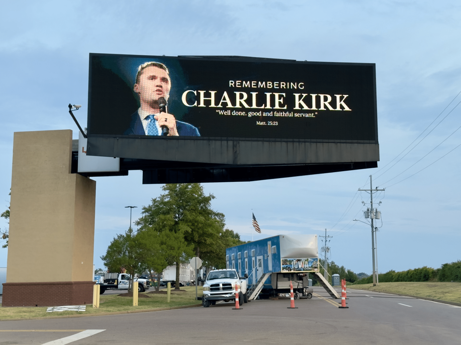 Billboard honoring Charlie Kirk unveiled in DeSoto County - SuperTalk ...