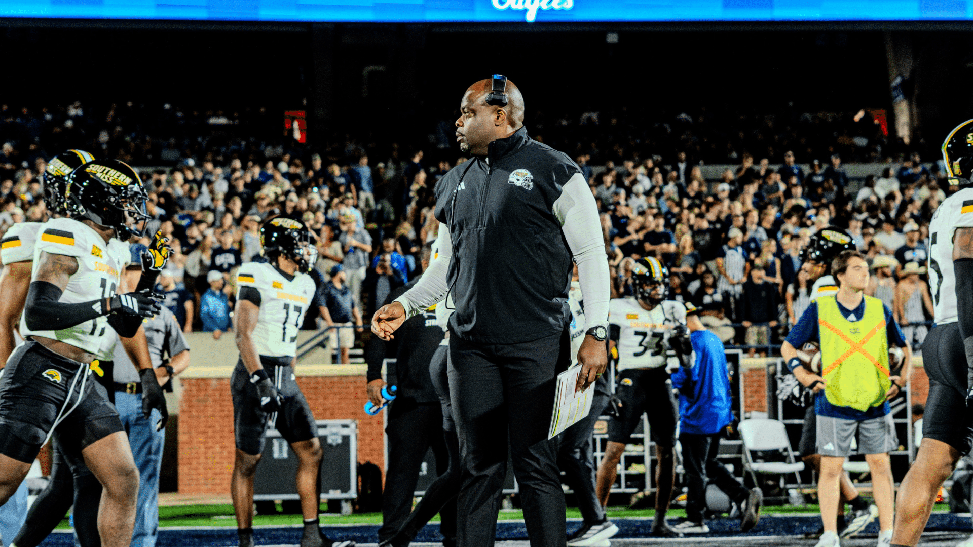 Sources: Huff bouncing from Southern Miss for head coaching gig at ...