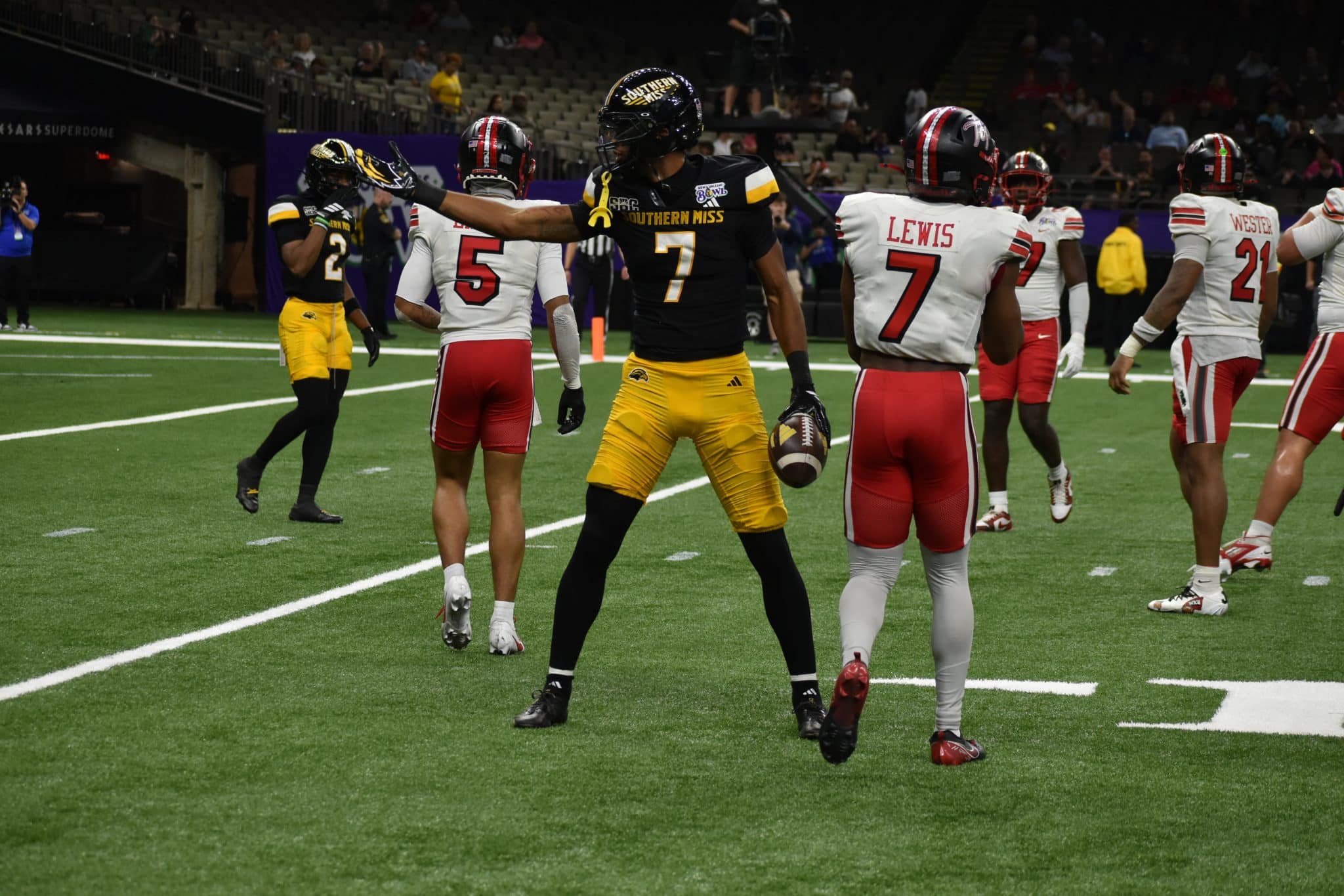 Southern Miss routed by Western Kentucky 27-16 in New Orleans Bowl ...