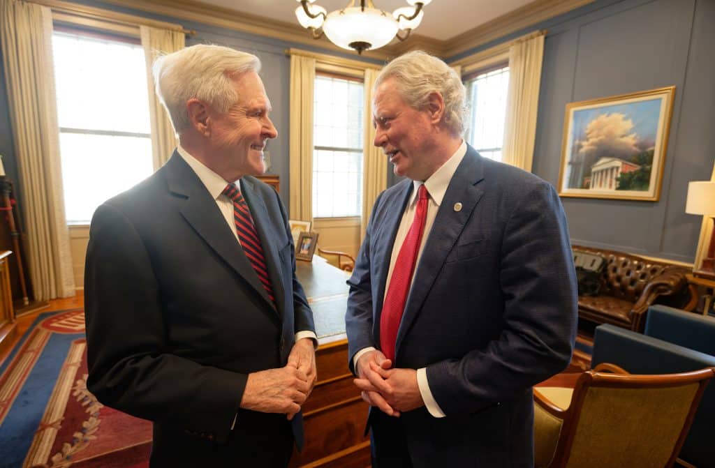 Ole Miss names political science department after former Mississippi ...